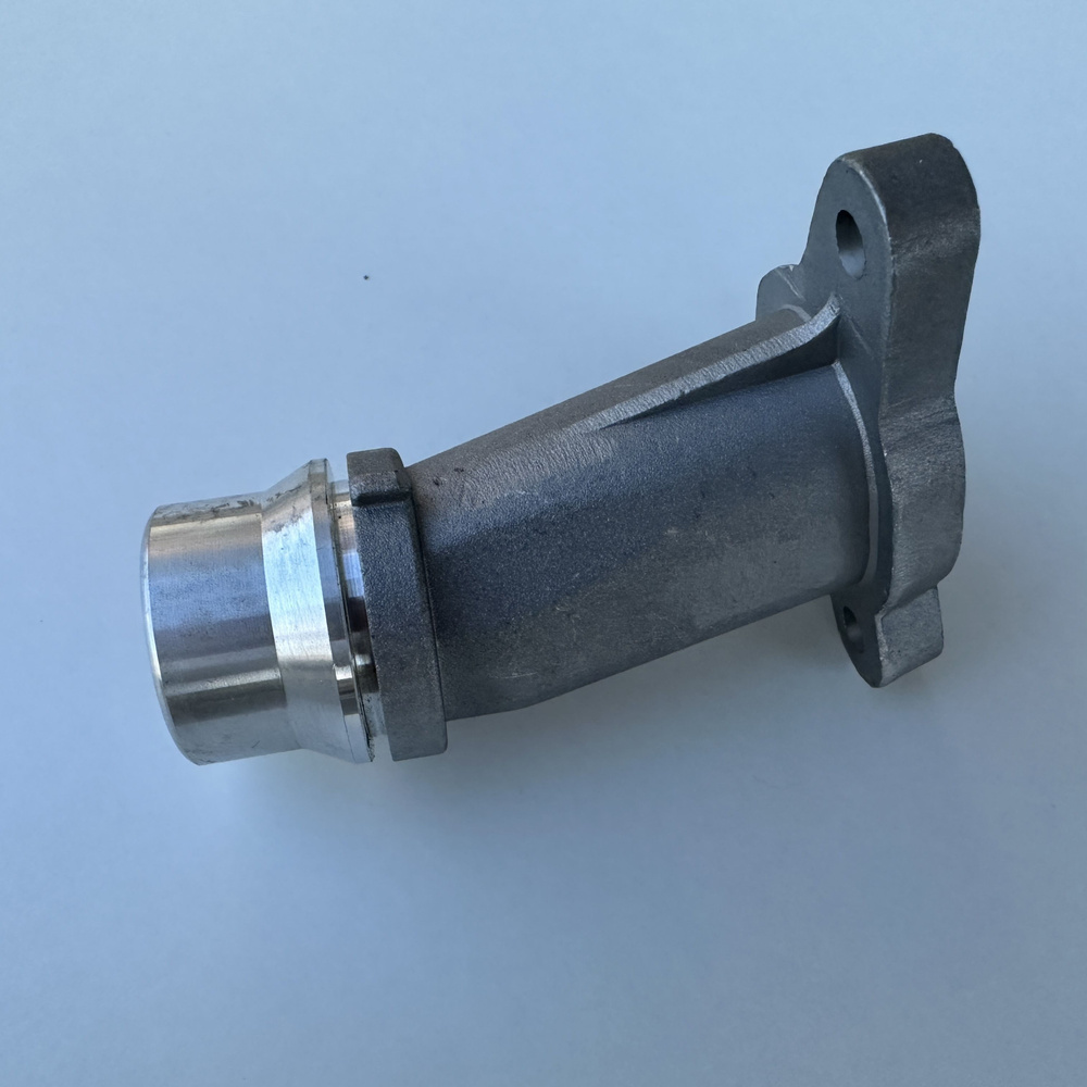 Патрубок системы охлаждения двигателя BMW - купить с доставкой по ...