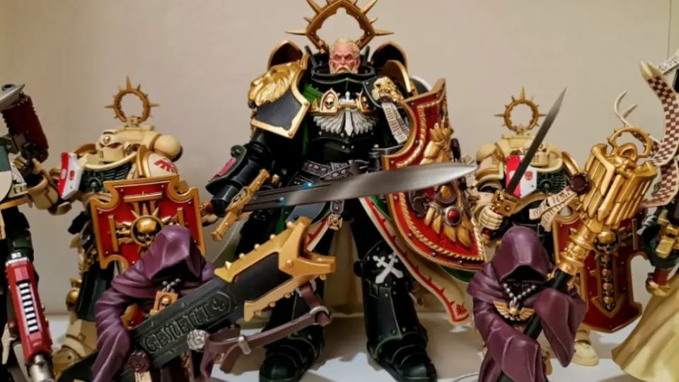 Фигурка подвижная JOYTOY Warhammer 40000 1/18 Adeptus Custodes Solar ...