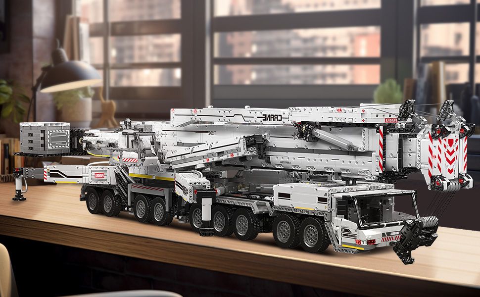 Конструктор Mould King 17007 Кран Ultimate Liebherr LTM 11200, 8506 деталей, белый, Поставляется ...