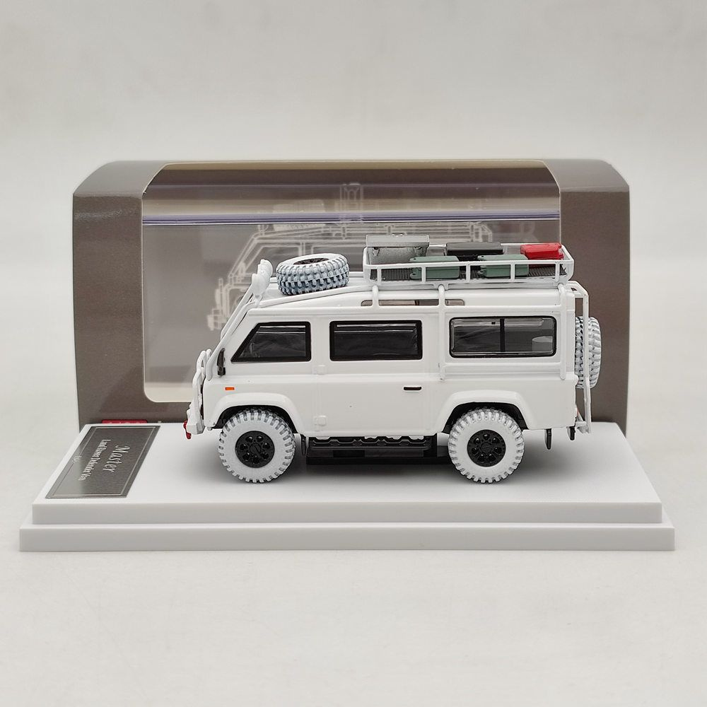 Машинка модель Master 1:64 Land Rover Defender Big Wheel Modified Buggy ...