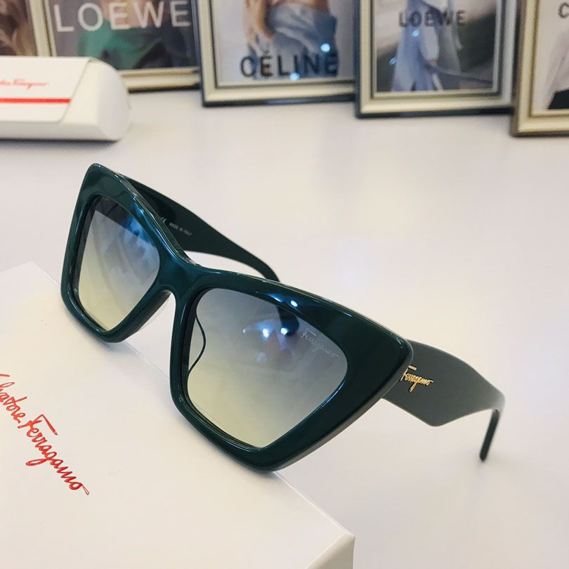 Очки солнцезащитные Salvatore Ferragamo - купить с доставкой по ...