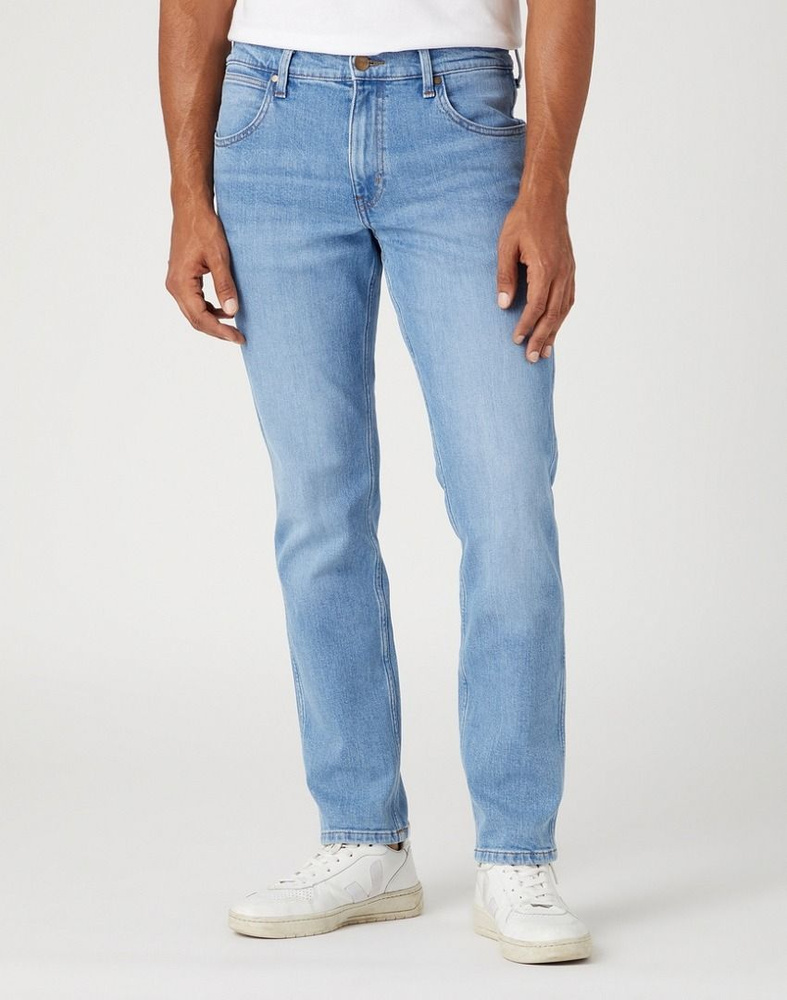 Джинсы Wrangler Greensboro - купить с доставкой по выгодным ценам в ...