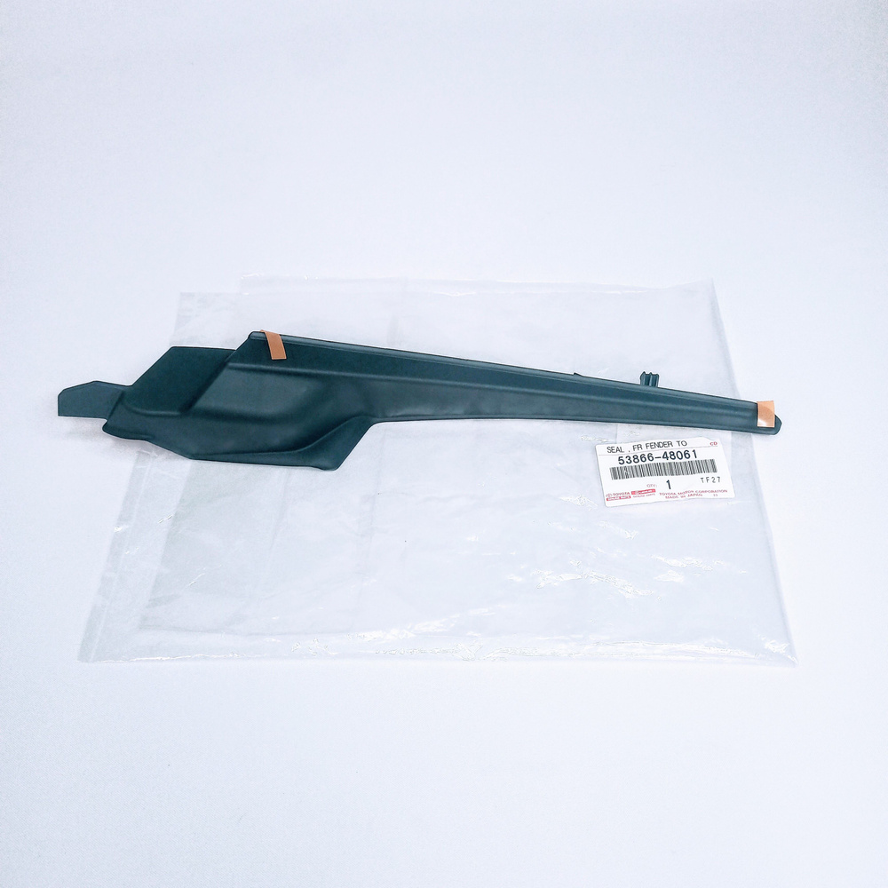 Уплотнитель правого крыла Toyota 5386648061 купить по низкой цене в ...