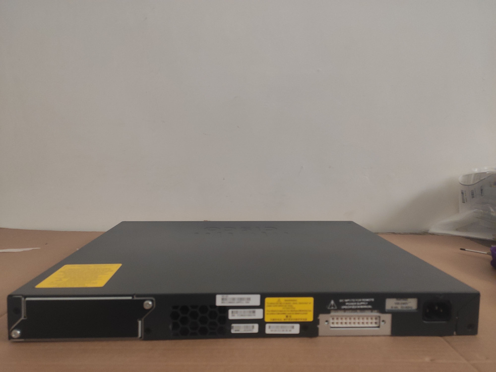 Коммутатор Cisco C9200-NM-4X - купить по выгодной цене в интернет ...