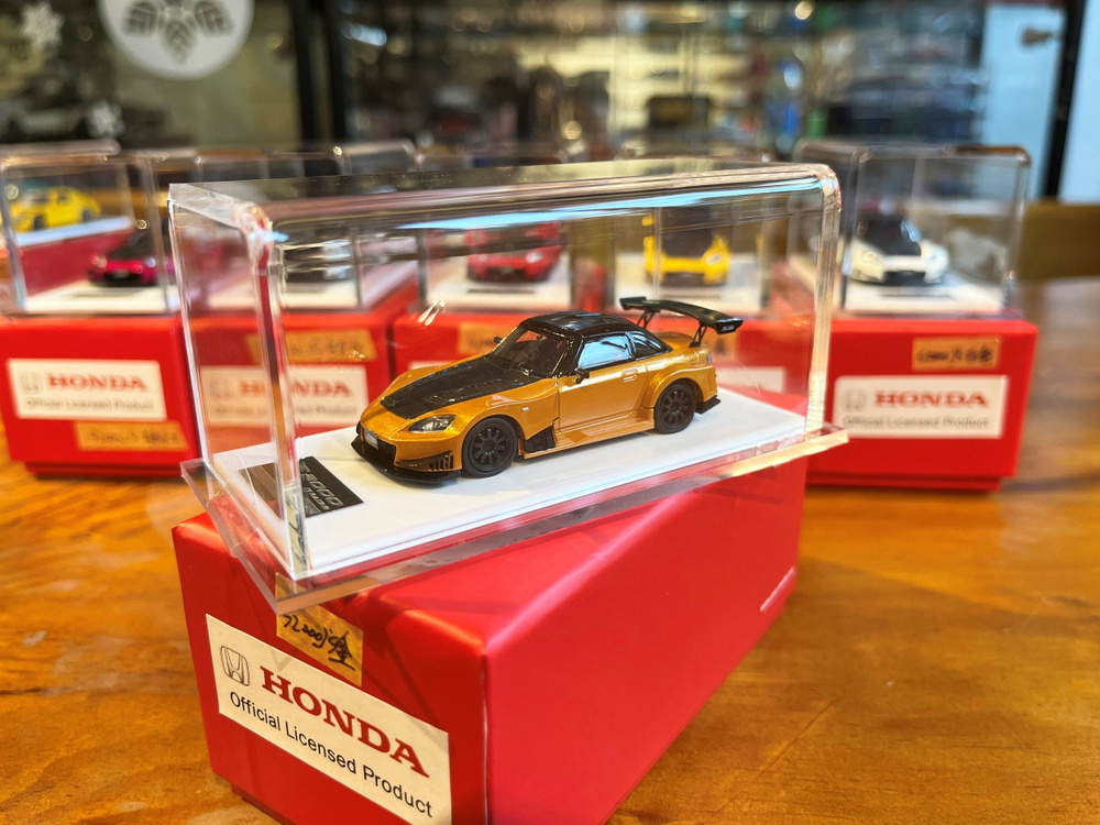 Машинка модель Onemodel 1:64 Honda S2000 JS RACING Track Edition Resin ...