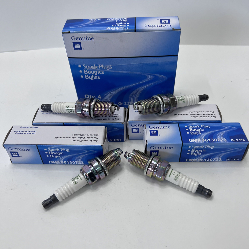 Комплект свечей зажигания General Motors 96130723_4 - купить по ...