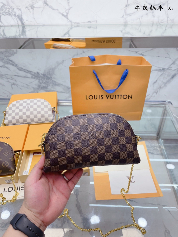 Барсетка Louis Vuitton - купить с доставкой по выгодным ценам в ...