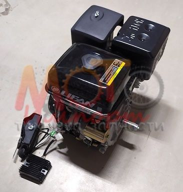 Двигатель Лифан 190F-D 15 л.с бензиновый с катушкой освещения 12В 18А 216Вт, вал 25 мм ...