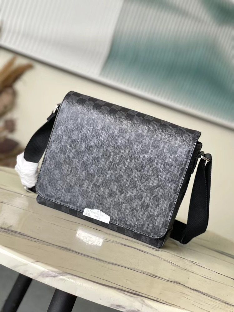 Сумка кросс-боди Louis Vuitton - купить с доставкой по выгодным ценам в ...