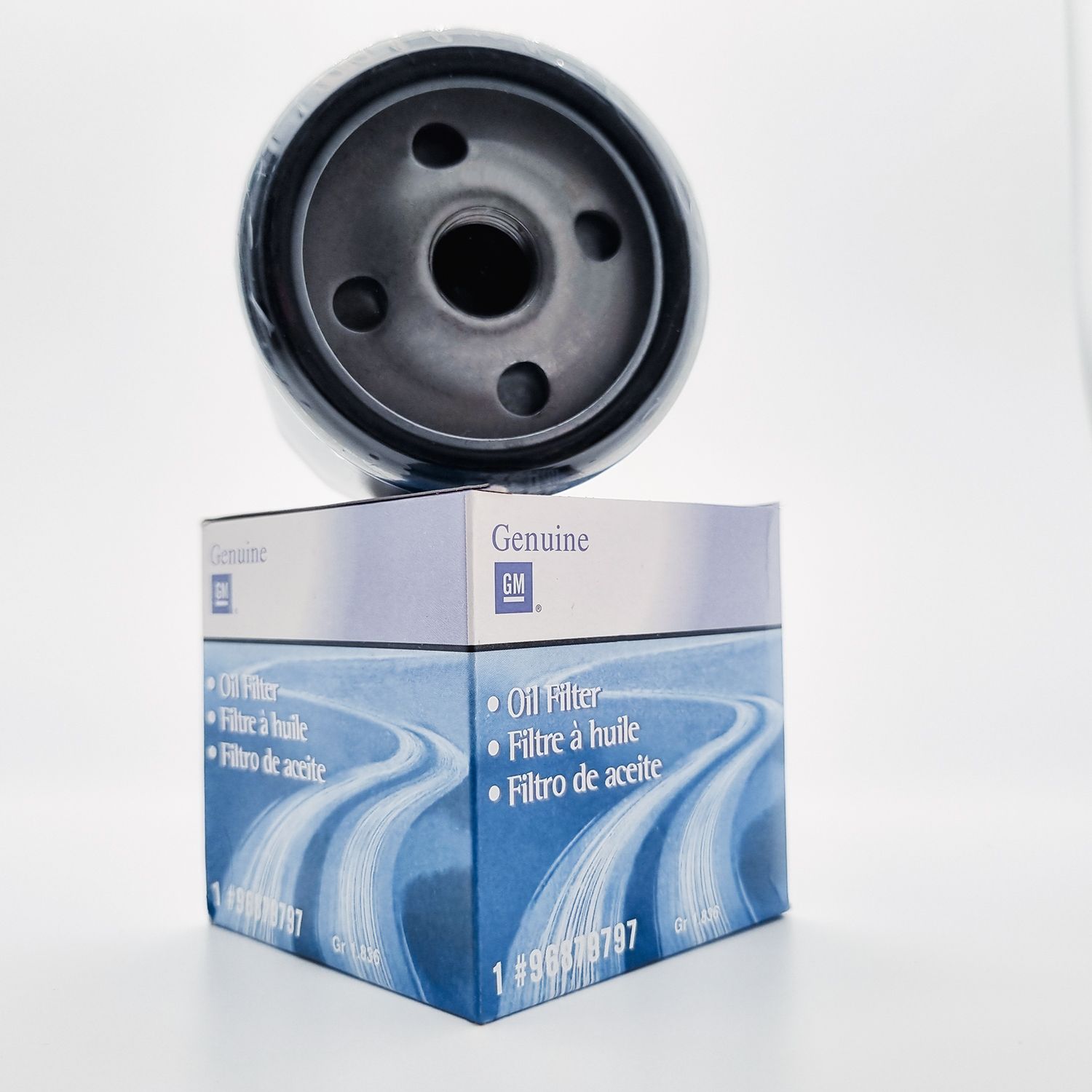 Фильтр масляный GM Genuine Parts GM 96879797 - купить по выгодным ценам ...