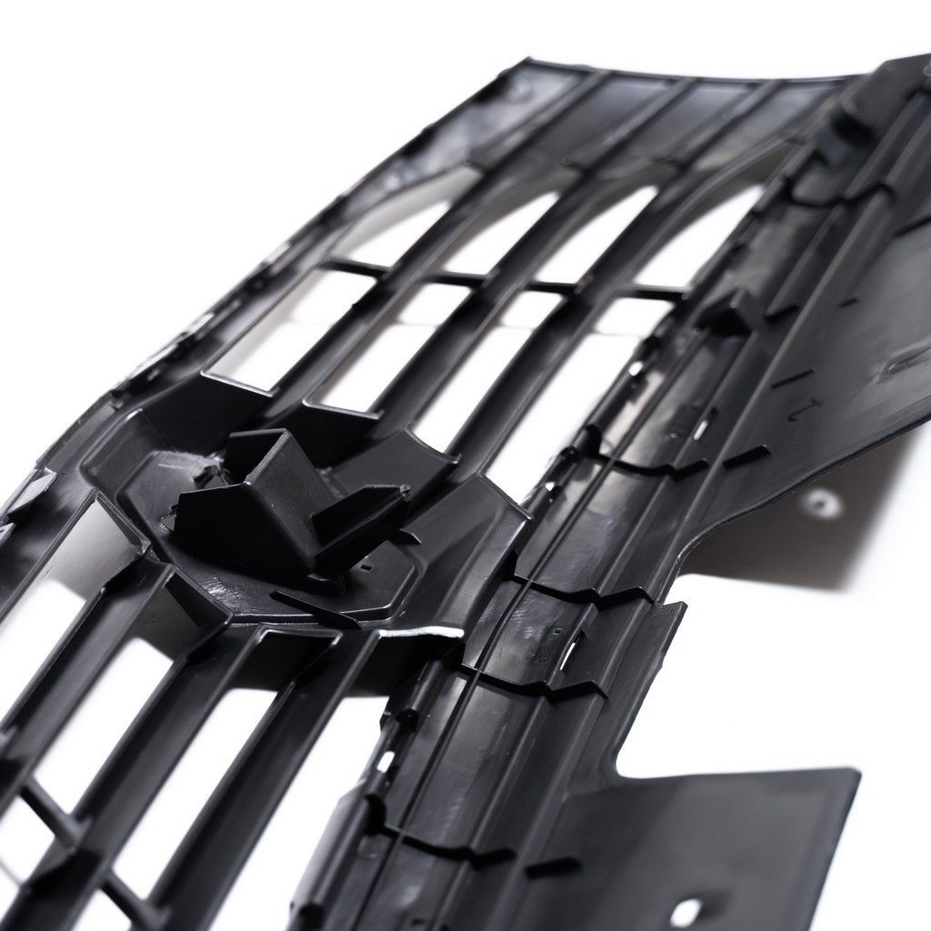 Решетка радиатора Renault Logan I штатная установка арт ST-DC01-093-0 ...