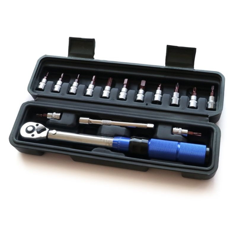 Набор динамометрических ключей с предустановленным моментом затяжки ...