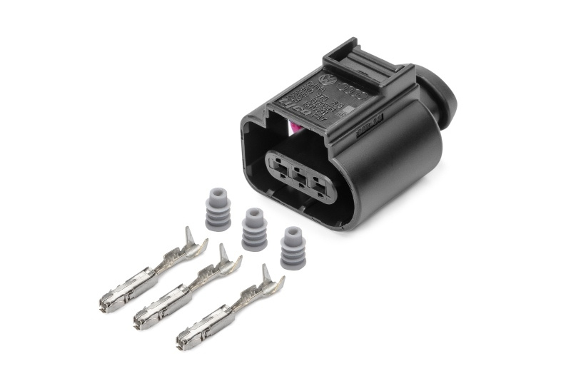 Разъем 8K0973703 3-х контактный датчика давления хладагента VAG ...