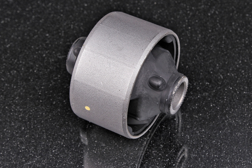 Сайлентблок GV0438 . CVT-3 - CTR - купить по доступным ценам в интернет-магазине OZON (693770646)