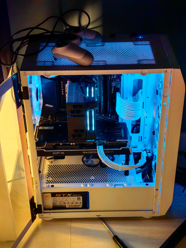 Корпус Ginzzu GL185 закаленное стекло на петлях с магнитным замком, белый - купить с доставкой ...